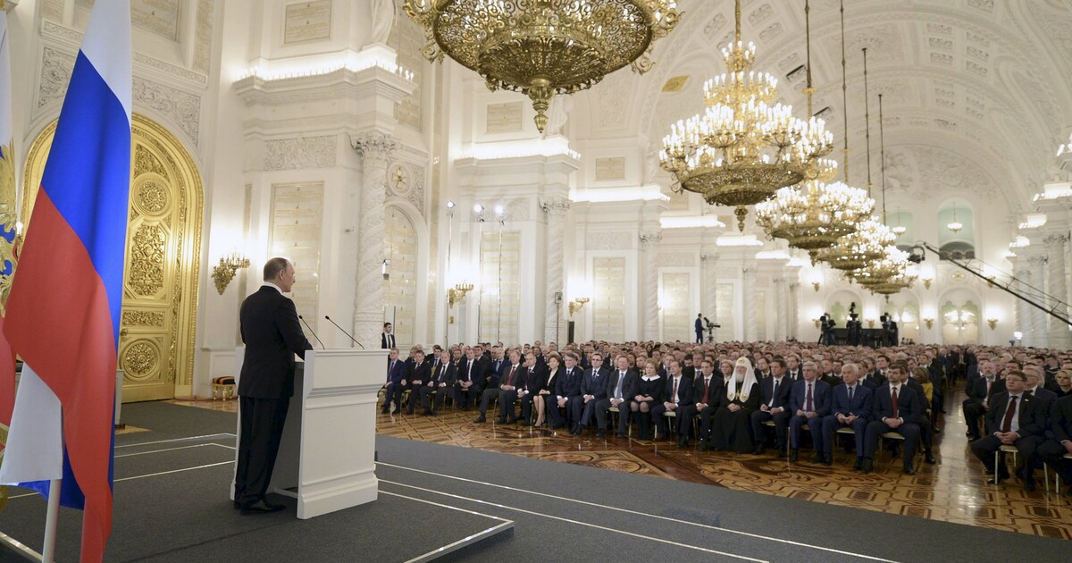 Boek over de mannen rond Poetin: ‘Voor hen lijkt ‘fort Rusland’ nu toch ...