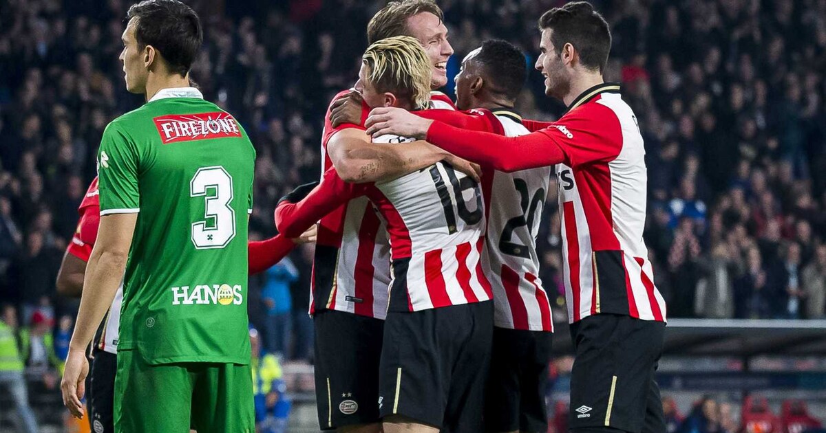 Lestienne helpt bij rentree PSV aan moeizame zege | Trouw