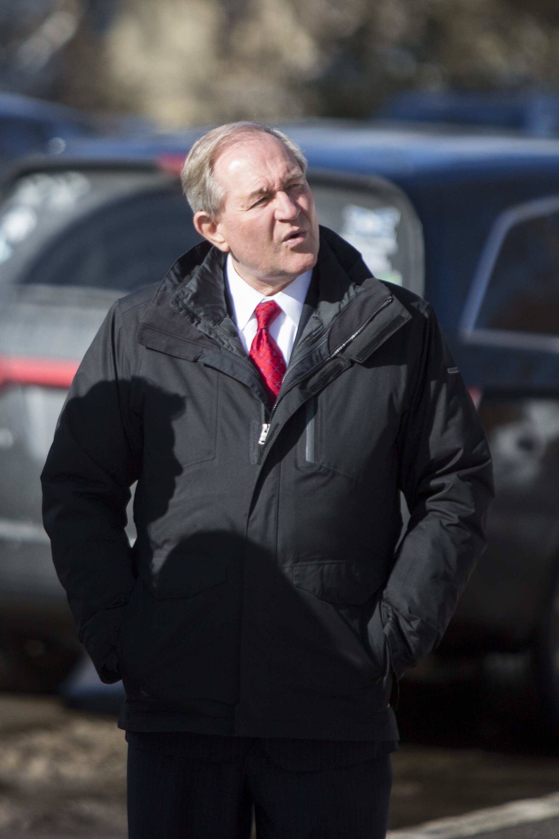 Republikein Jim Gilmore gooit handdoek in de ring | Trouw