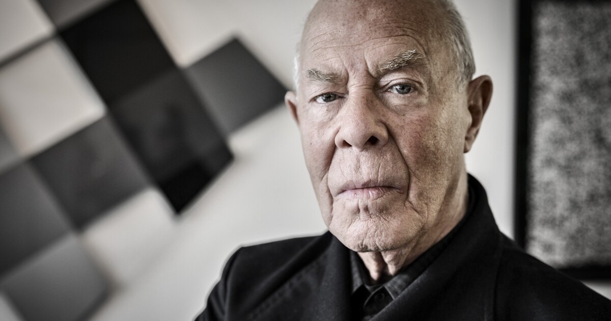 Choreograaf Hans van Manen (1932-2025) bracht joie de vivre in het ...