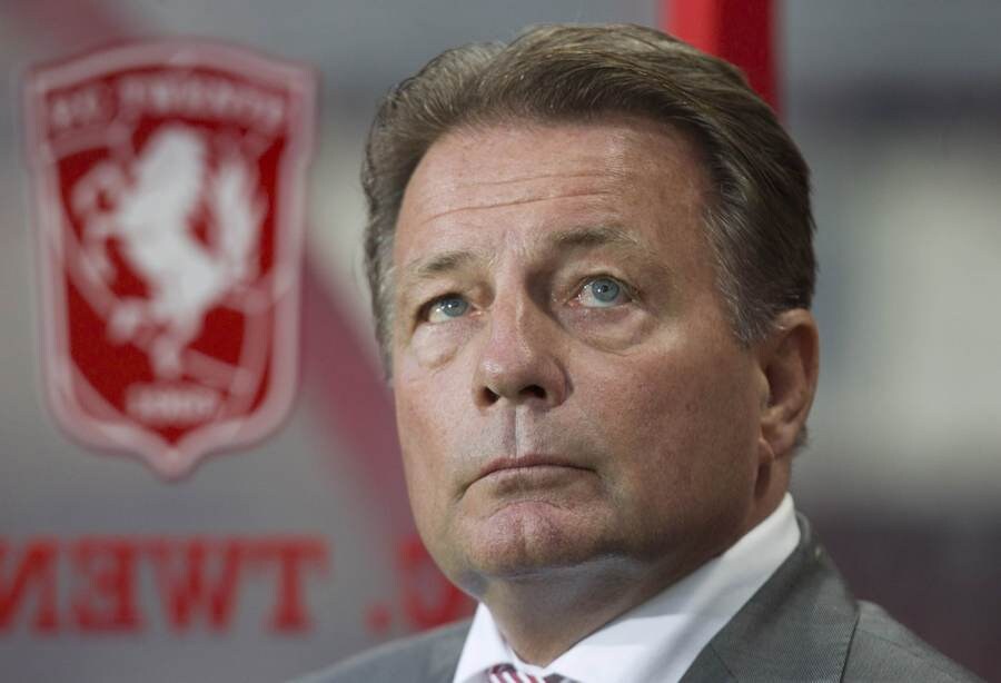 Adriaanse maakt morgen selectie voor Benfica bekend | Trouw