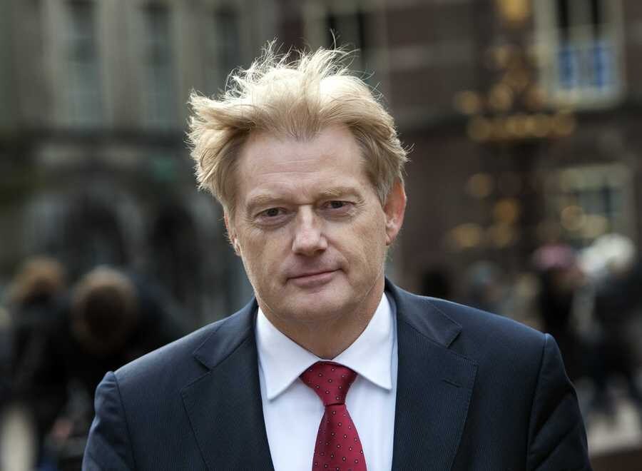 Zeven staatssecretarissen ook beëdigd | Trouw