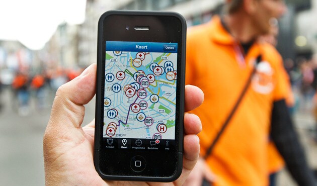 Telefoon bleef stil op Koninginnedag | Trouw