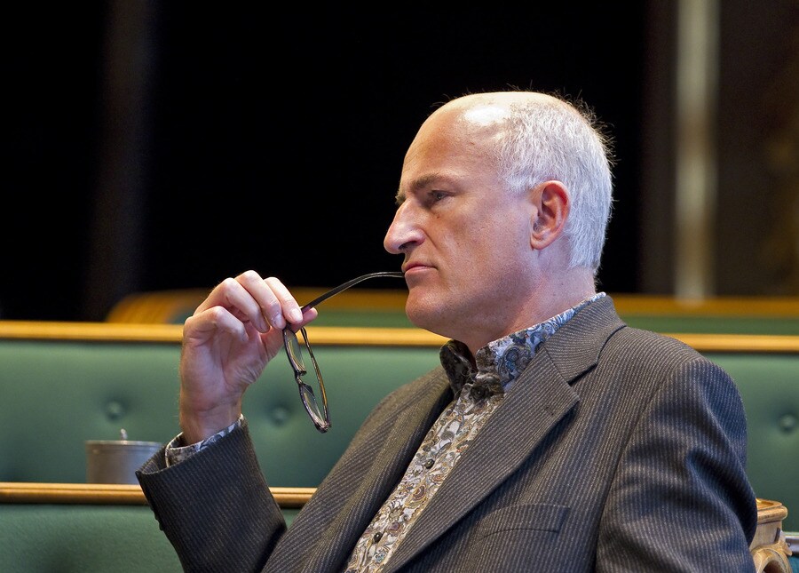 Twee nieuwe Kamerleden beëdigd | Trouw