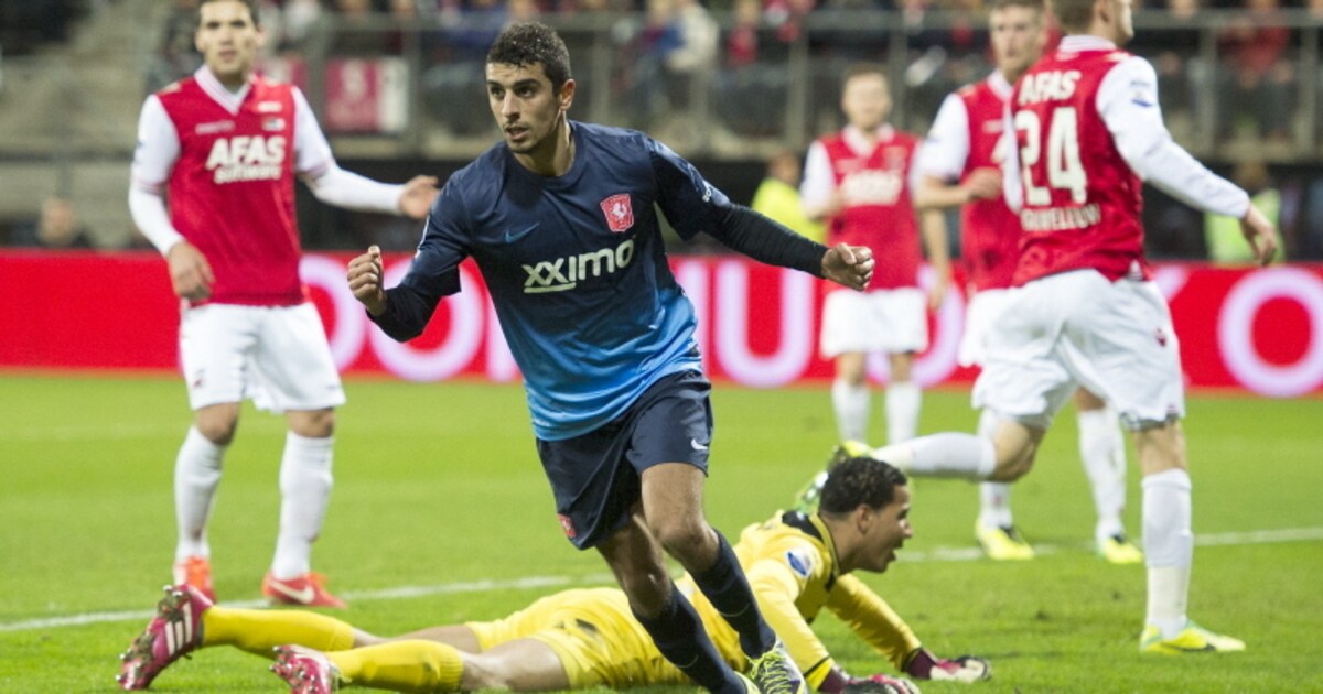 Mokhtar bezorgt Twente in extremis overwinning op AZ | Trouw