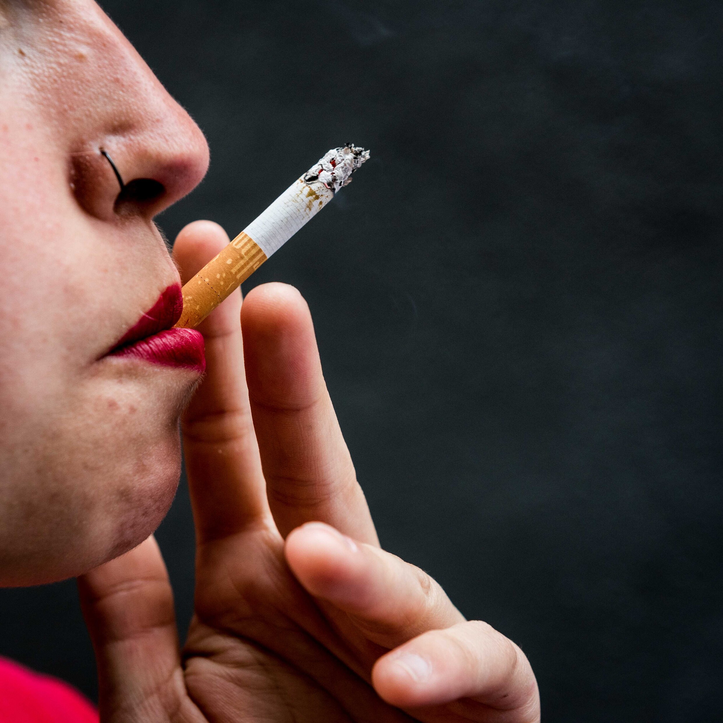 Een motiverend gesprek helpt om te stoppen met roken | Trouw