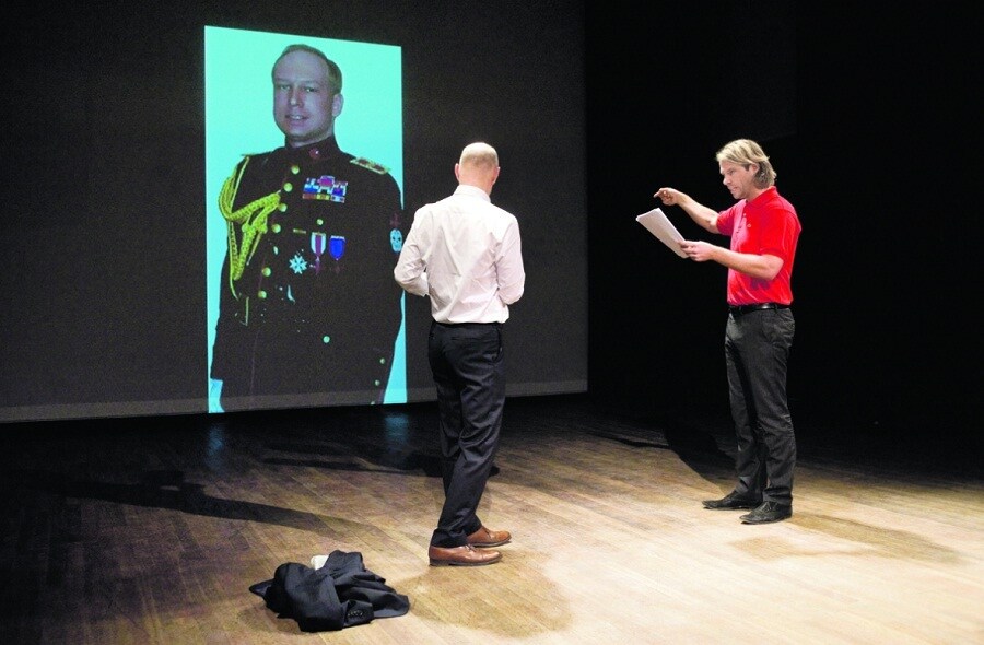 Breivik en Wilders in gesprek | Trouw