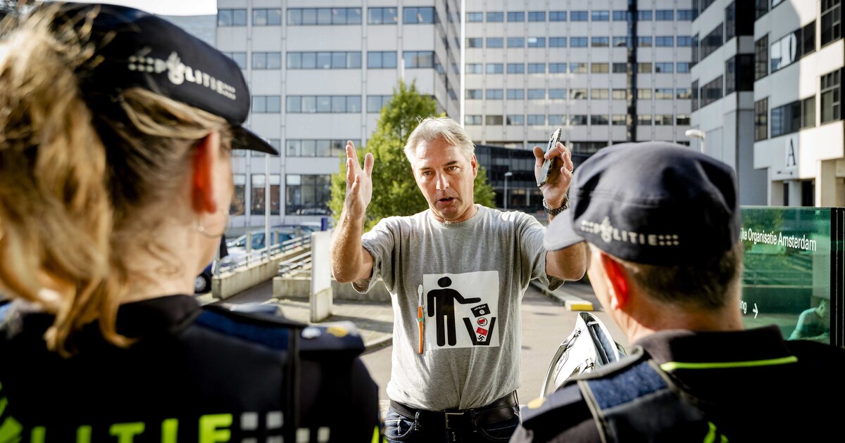 ‘Duivels dilemma’: burgemeester Marcouch over gebiedsverbod voor ...