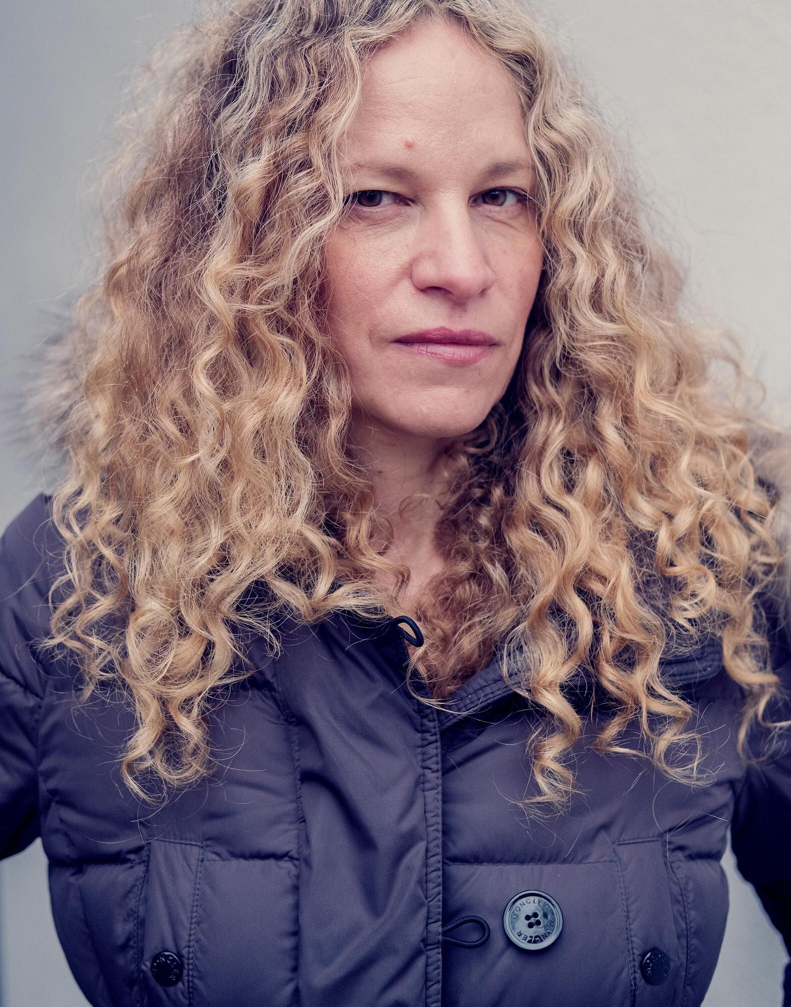 Op de rand van de rommelige dood | Trouw