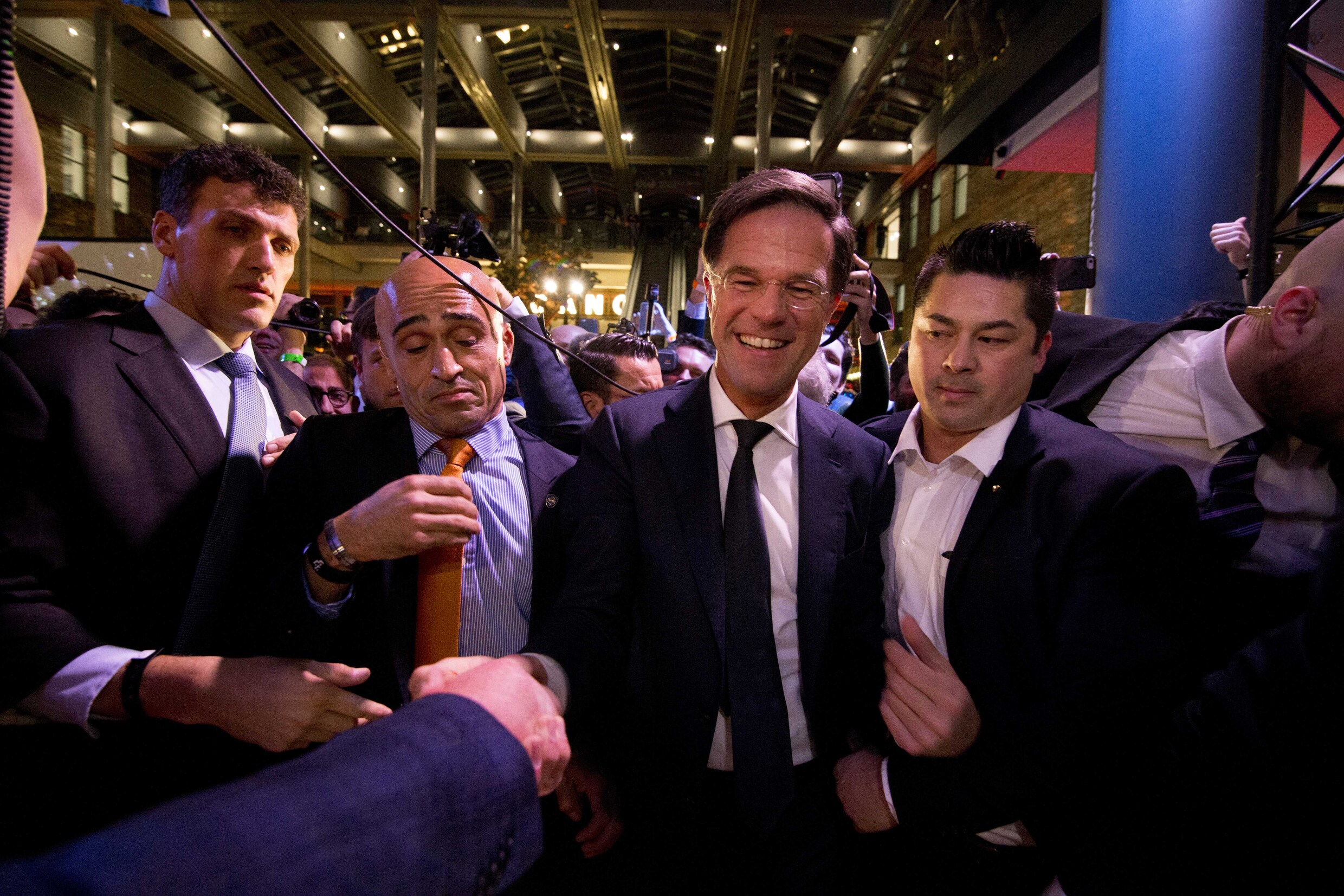 Waarom er straks zoveel partijen in de Kamer zitten | Trouw